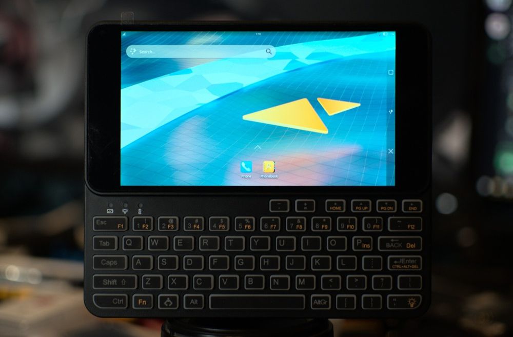 A look at Popcorn Computer's new Pocket P.C.