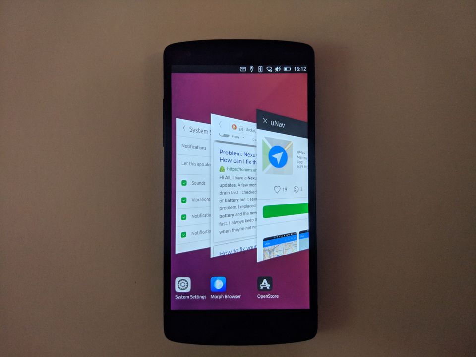 Short guide to Linux phone desktops